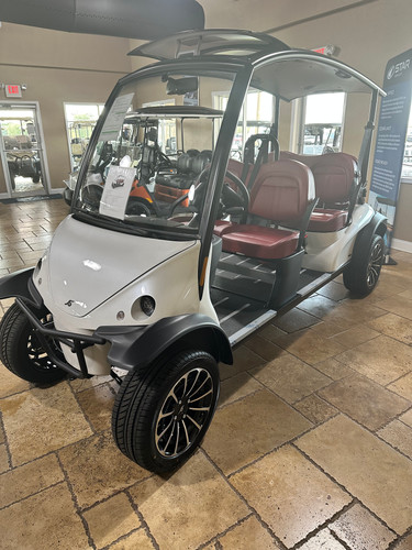 2023 Garia 4+2 LSV Custom Pearl White | Bargain Carts