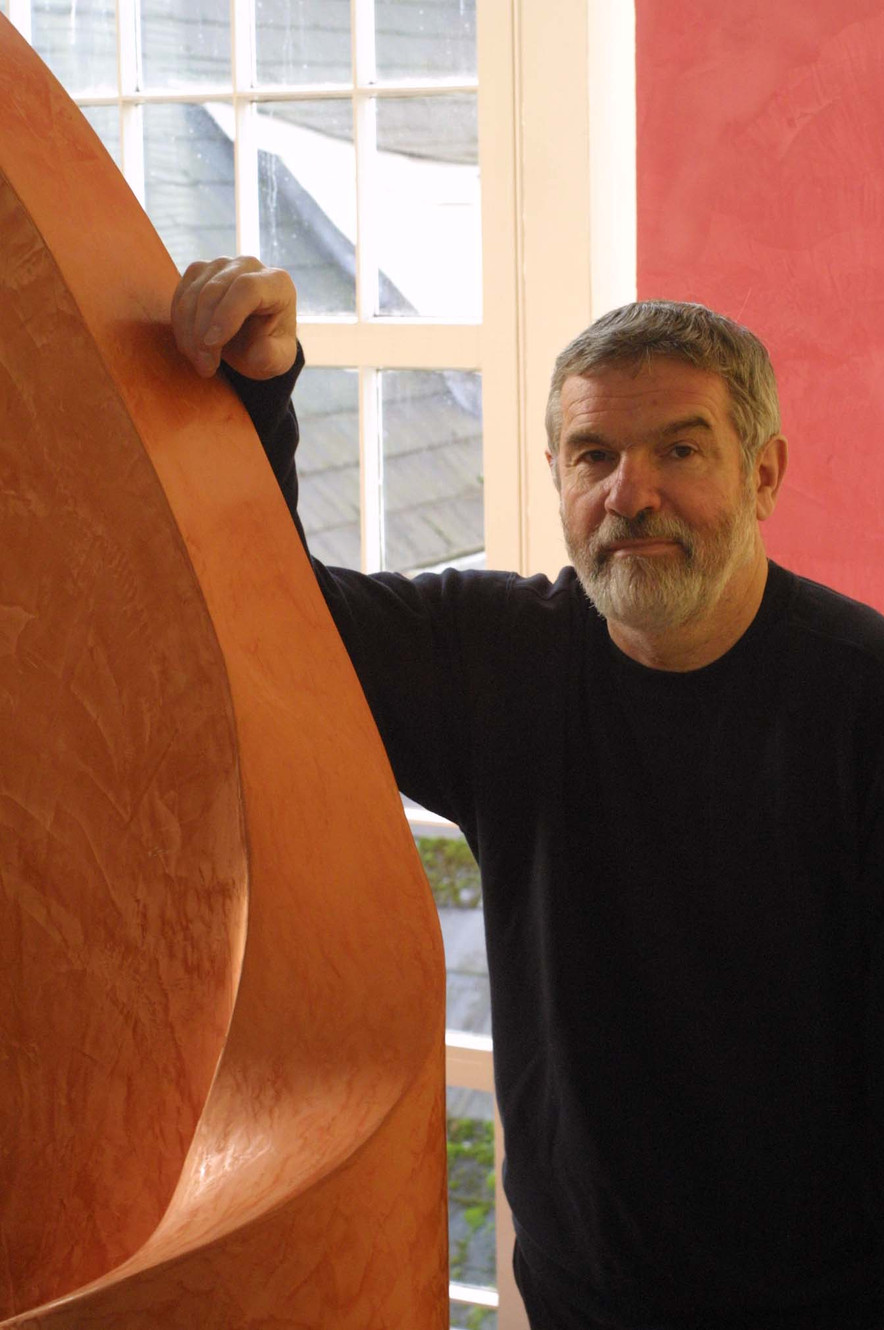 DESIGNER ARTIST AUTHOR TUTOR | Anthony Sully