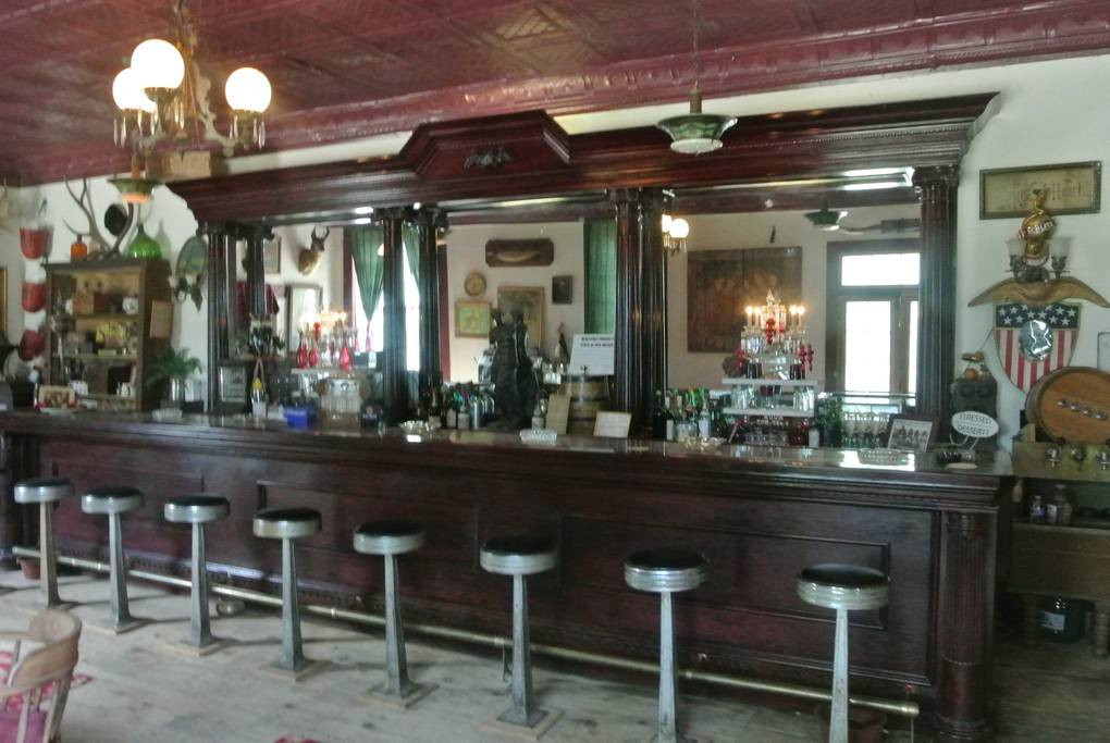 Old Saloon Bar