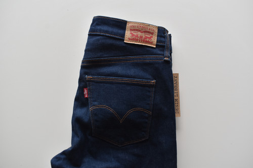 Levis W26 L32 Straight Jeans Dark Wash | Denim Library