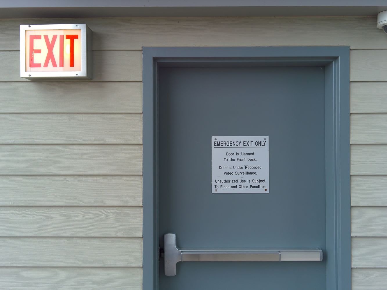 Light L16 photos and analysis