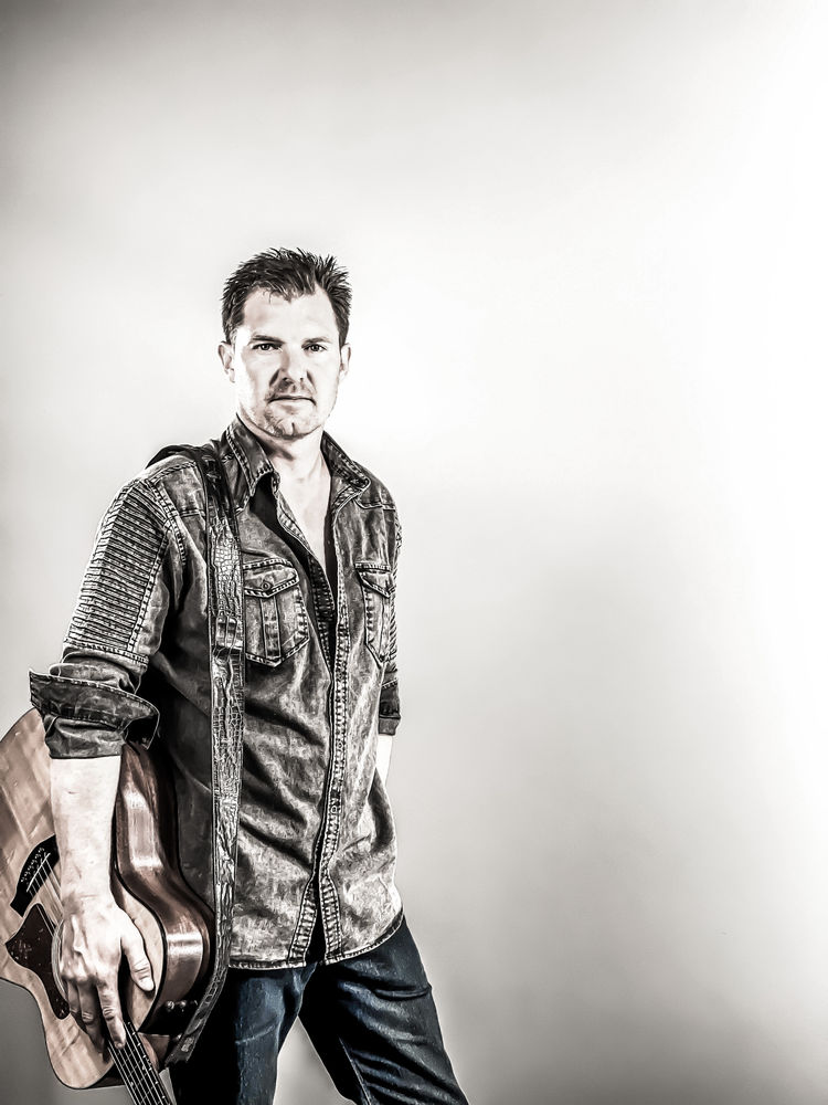 Luke Mills Reminds Us to Keep Moving Forward in, “Answers on the Wind”