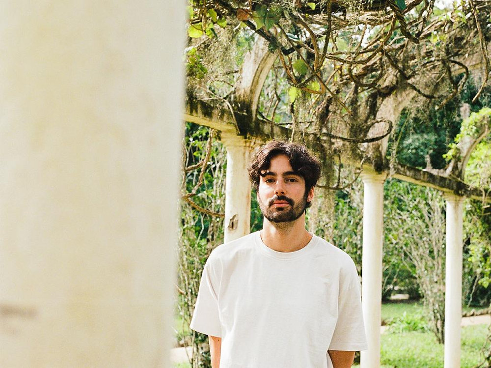 Mateus De Sá Searches For Comfort In, “My Paranauê”