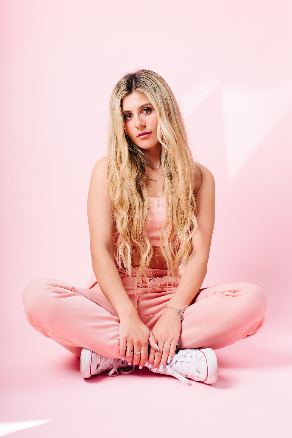 LA’s Casey Baer Releases New Single “Ghost” And We're All For It