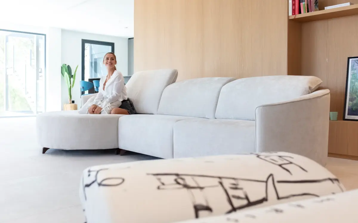 Chaise longue Natalie redonda de Fama | Sofassimo