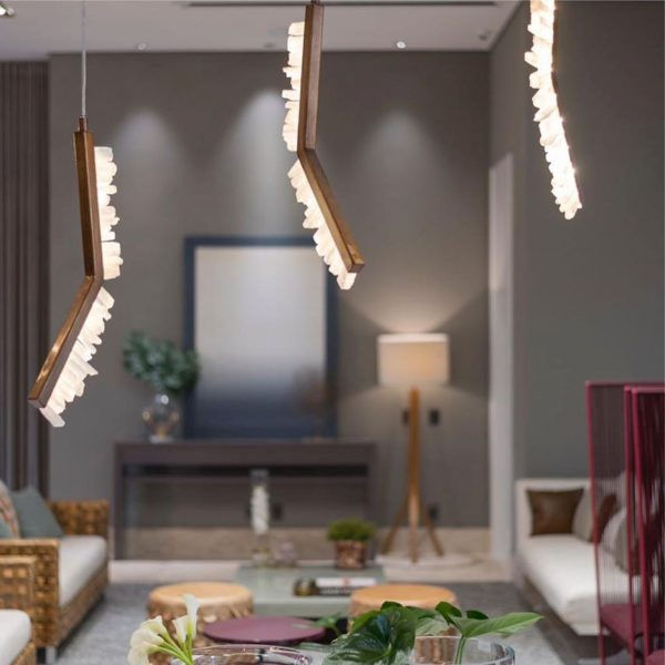 Aver Design’ Crystal Quartz lighting | High-end chandelier decor