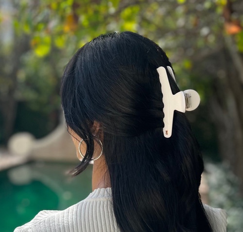 Acetate Line Hair Claw 11.5cm Gelato White | THD