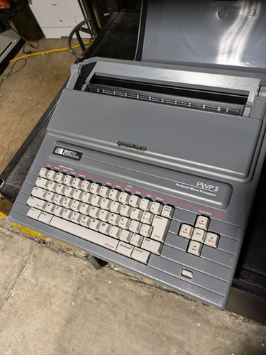Personal Word Processor, Smith Corona PWP 3 | CreativeChiRx