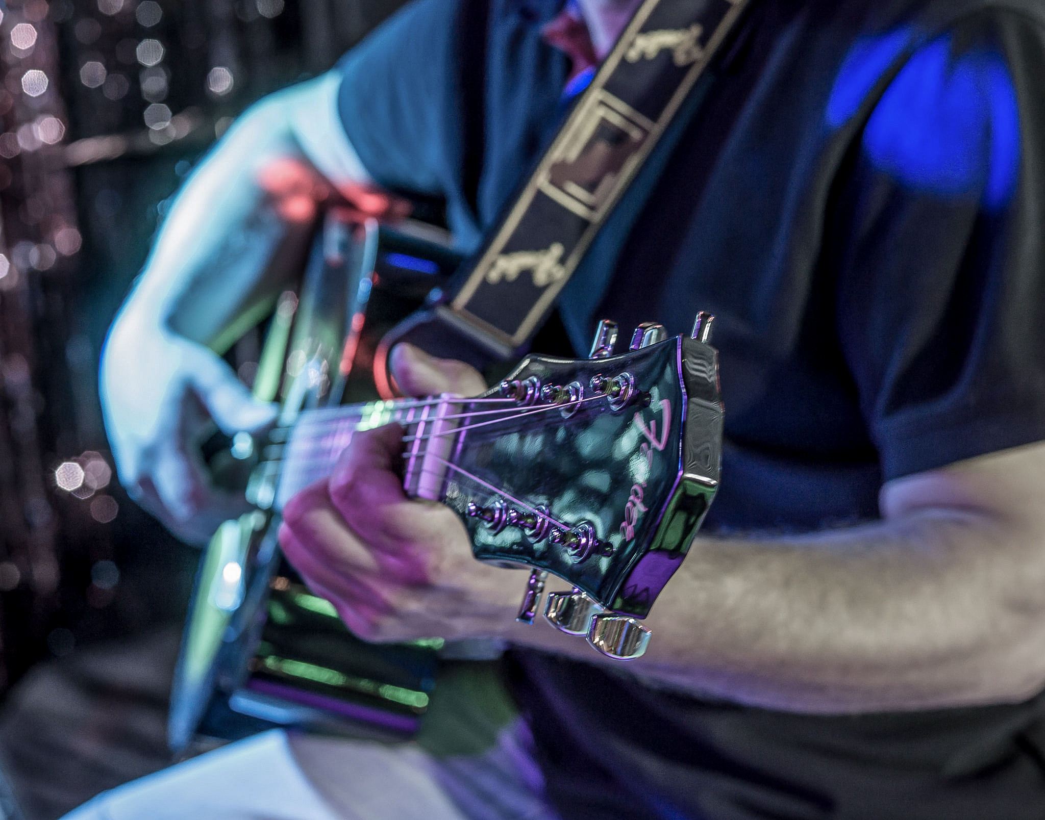 Dancing Bobcat Bar | Visit Hailuoto