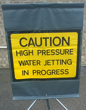 'Caution: High Pressure Water Jetting in Progress' Sign | DCR