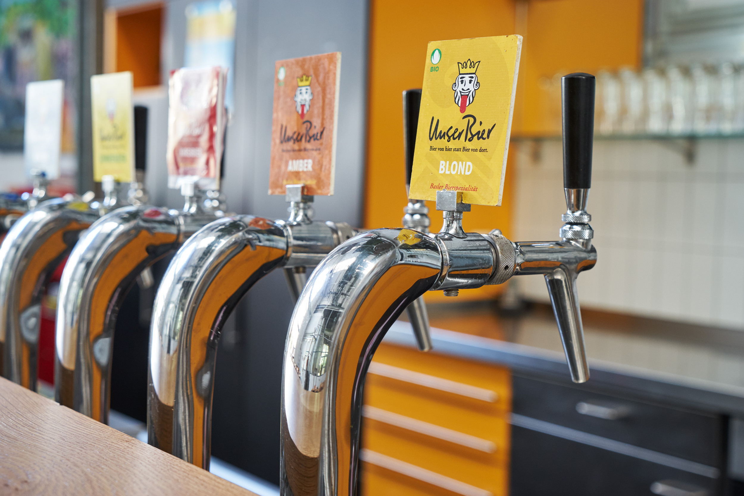 UNSERE BIERE | Unser Bier 2/4