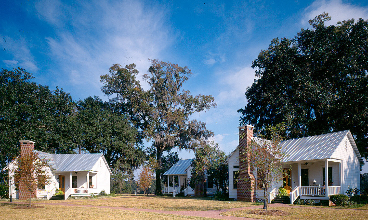 Southwood Cottages, Residential