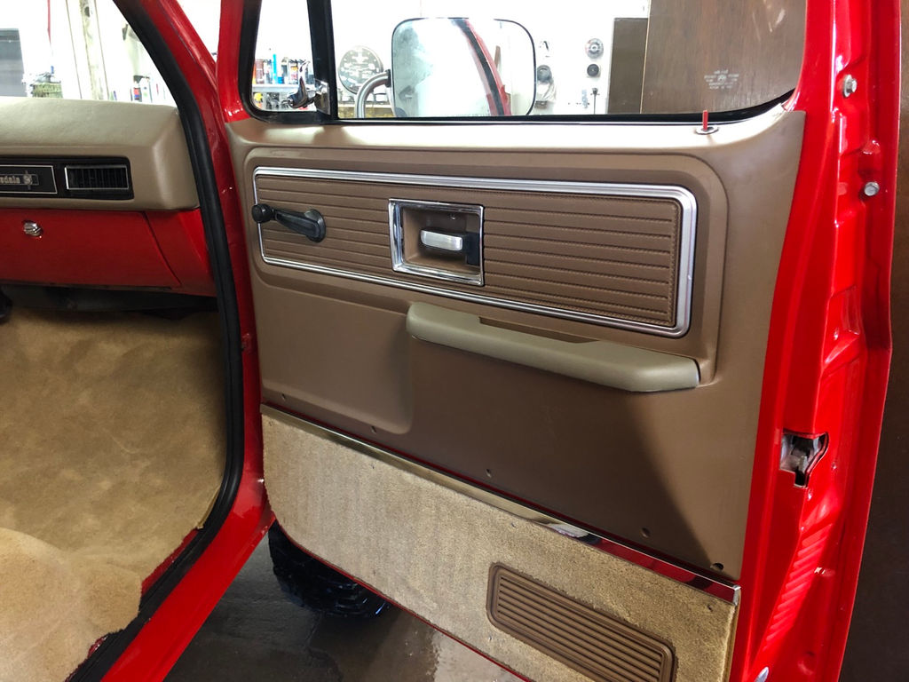 FEATURED VEHICLES | Hayes