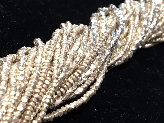 Jewelry Supply, Bead Store | Portland, Oregon | Dáva Bead & Trade