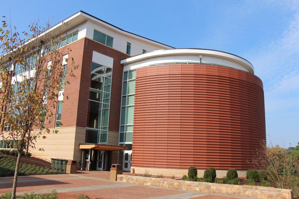 TERRACOTTA RAINSCREEN | Telling Architectural Systems