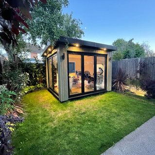 Luxury Rooms in the Garden | OffPOD's Garden Buildings UK