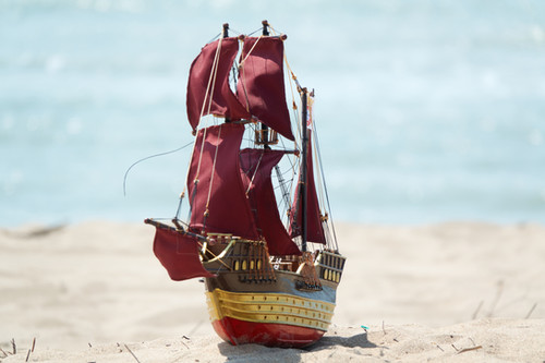 Royal Portuguese Carrack Model Ship | The Arabian Store
