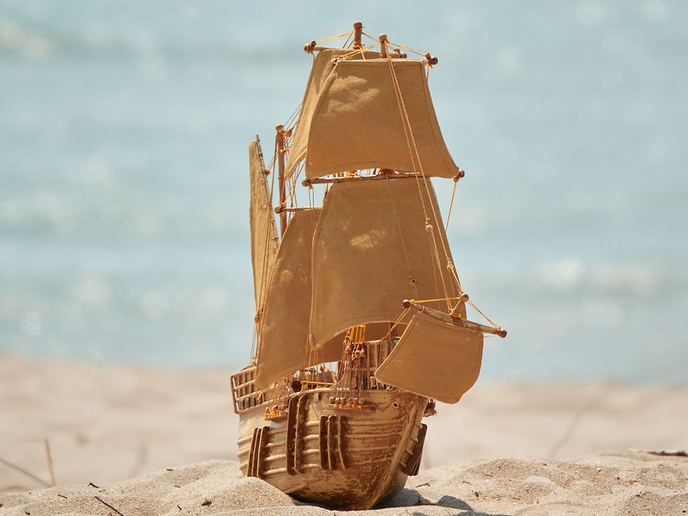Abandoned Portuguese Pirate Model Ship | The Arabian Store