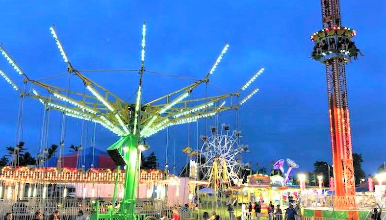 Traveling Amusement Carnival | Russ Amusements, Inc. | United States