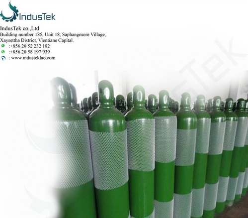 Oxygen Tank Cylinders are cleaned for medical oxygen size 40l | Industek