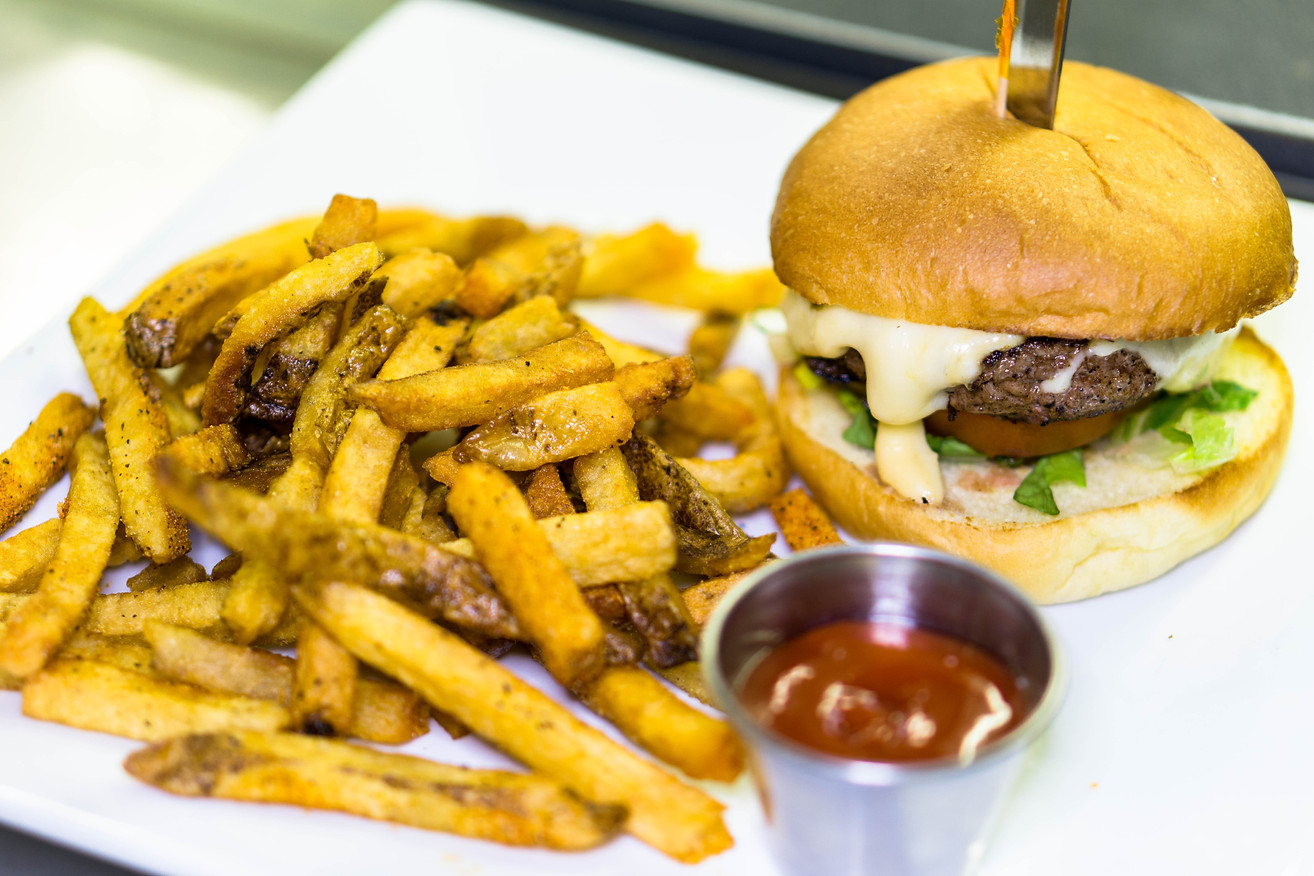 Me’s Burgers & Brews – A Downtown Danville Centerpiece – THE LOCAL