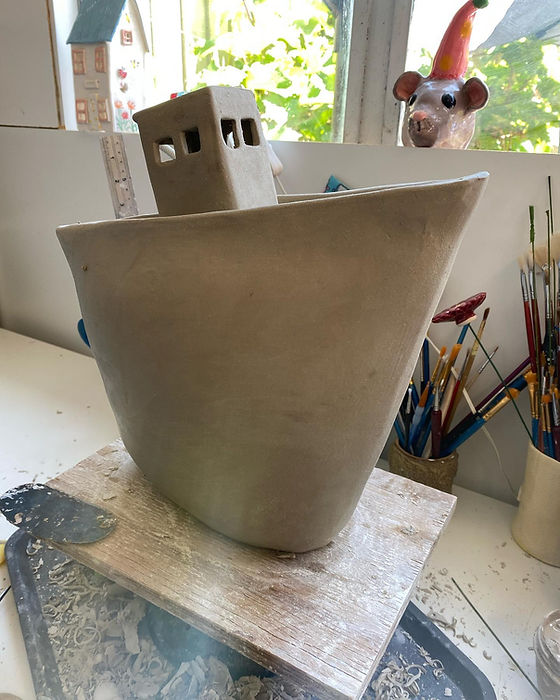 Dawn Colgan Ceramics | Exeter Devon artist