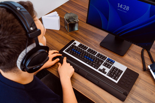 Activator PRO: Braille revolution in the workplace | Dream Vision Group