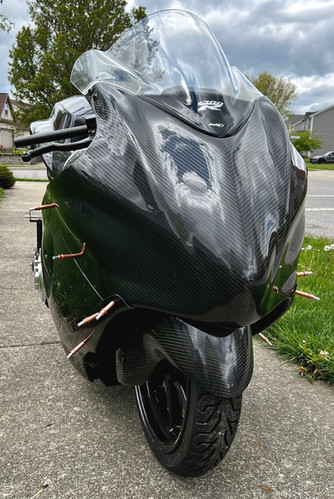 AGM Suzuki Hayabusa Carbon Fiber Front Fender | AGMotorsports