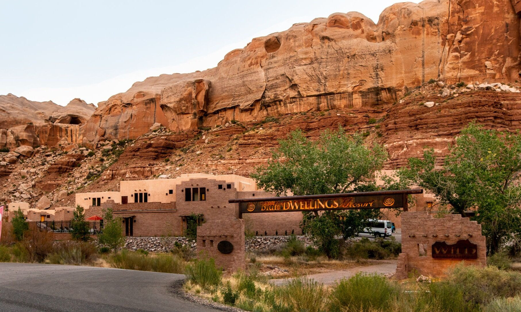 Bluff Dwellings Resort and Spa