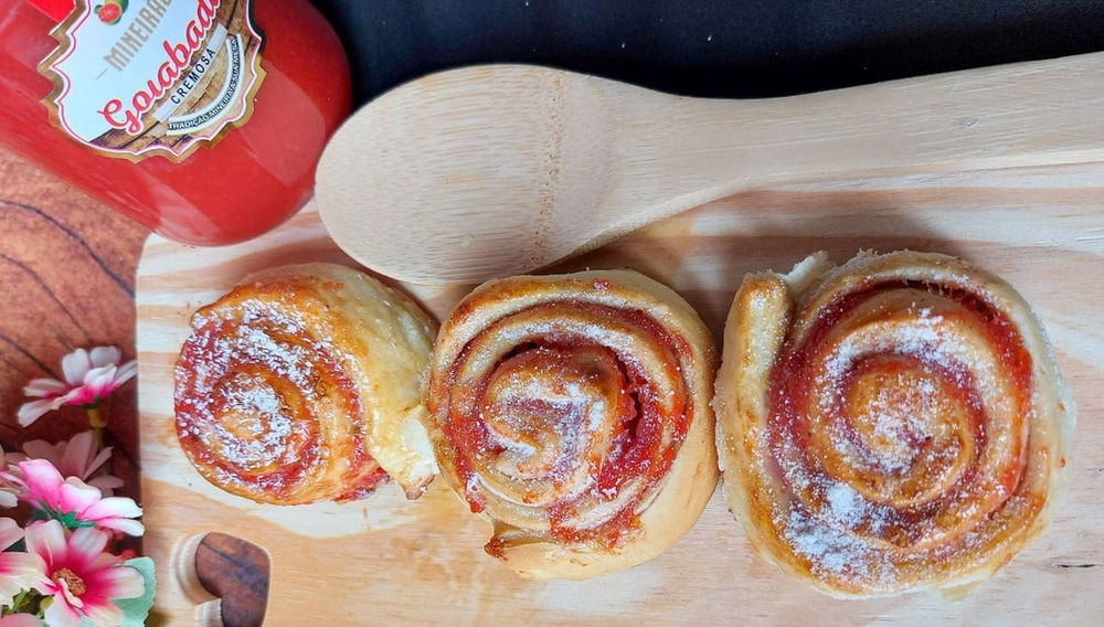 Receita de rosca húngara com Goiabada Mineirão