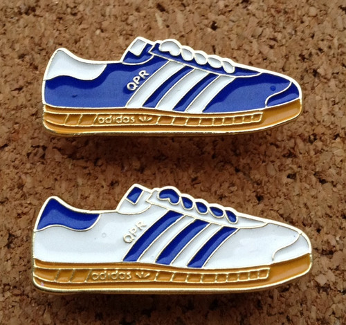 QPR - Adidas Gazelle Trainers/Trabs/Sneakers | FOOTBALL-PINS-BADGES
