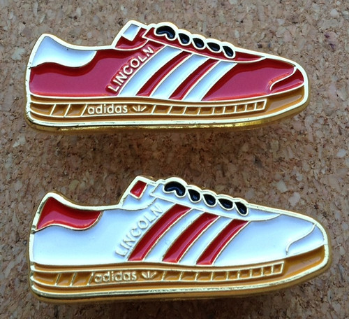 Lincoln - Adidas Gazelle Trainers/Trabs/Sneakers | FOOTBALL-PINS-BADGES