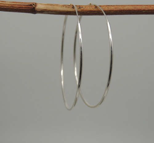 Silver round edge Hoops | Sakamoto Designs