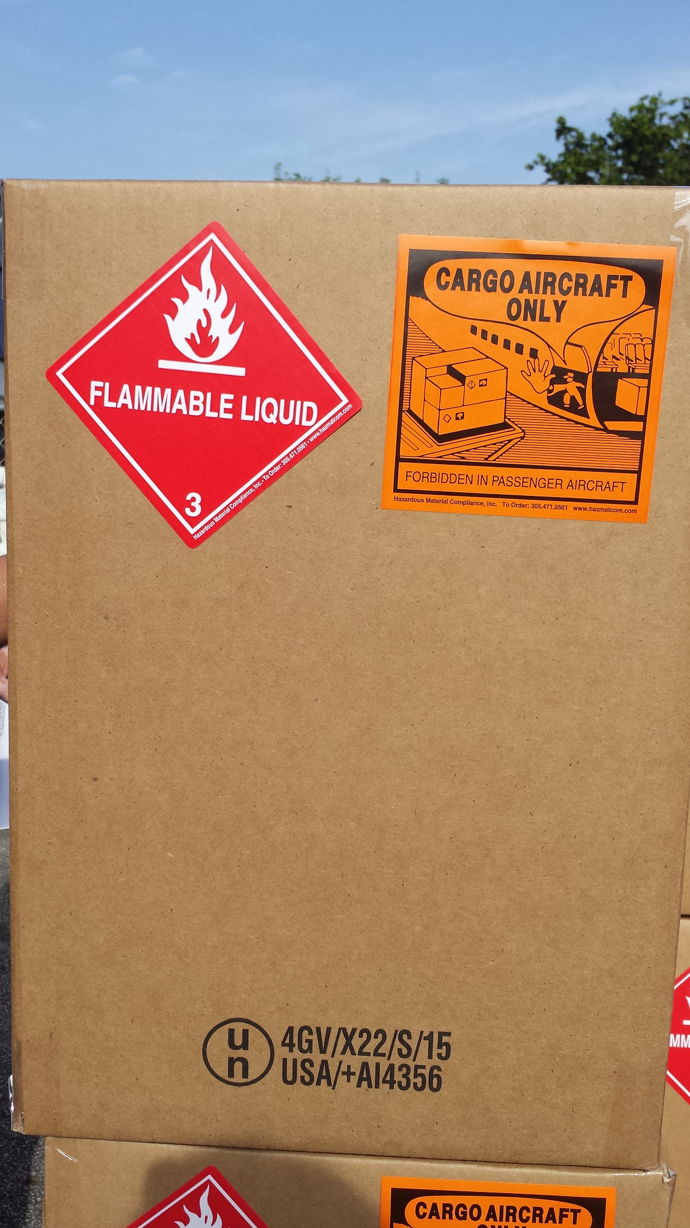 Hazardous Cargo / Mercancia Peligrosa | Netcycle Trading Corp