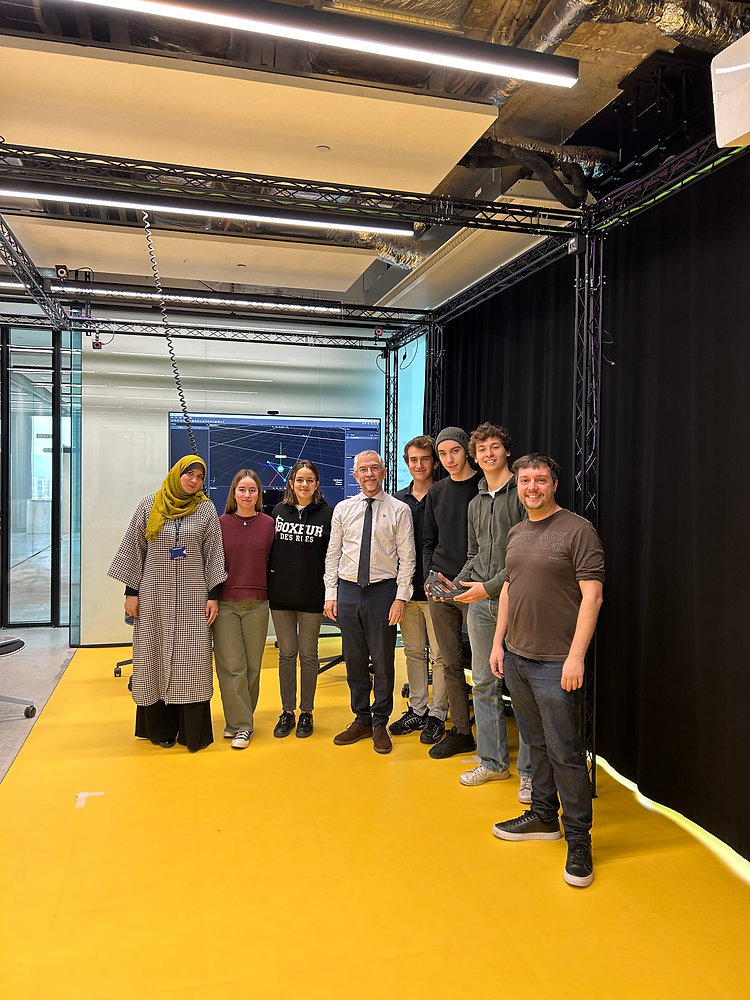 IE Robotics Club - Instalación MoCap Studio y Workshop