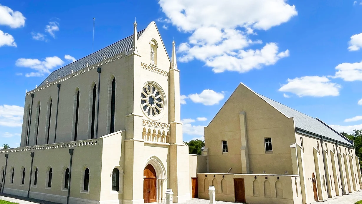 CAEN | Arcturus Stones