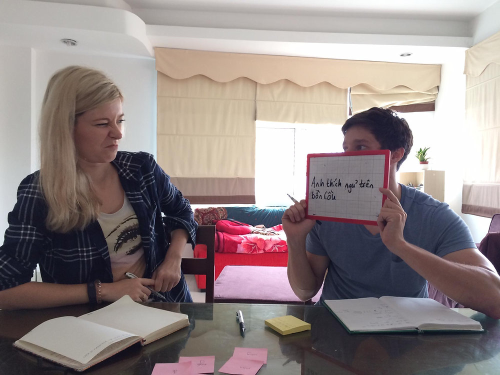 Learn Vietnamese for foreigners pdf- 101 useful phrases- Part 1Tieng Viet Oi