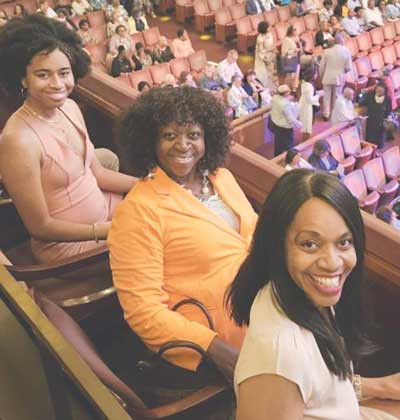 HOME | thesantamonicastar