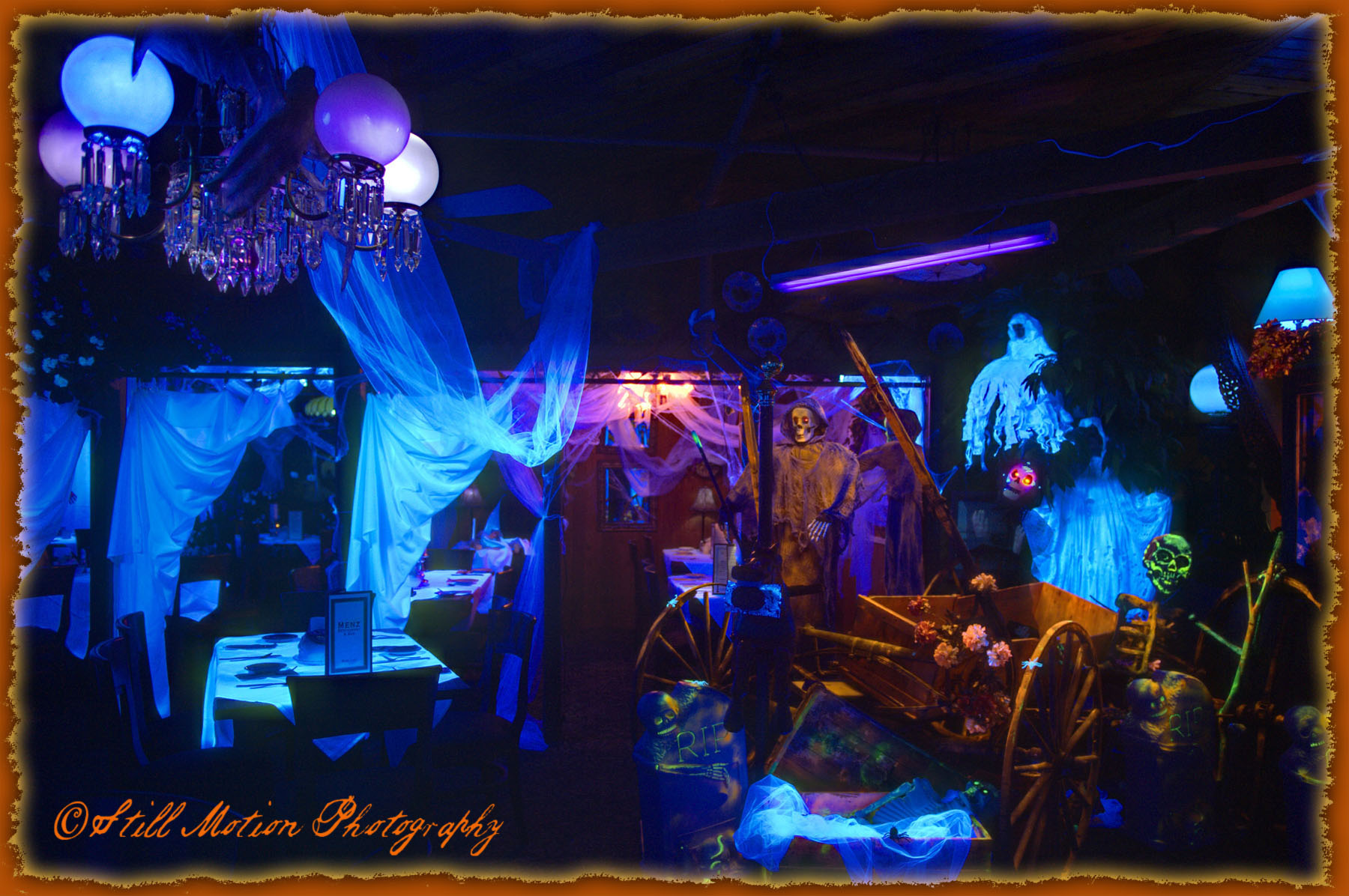 HAUNTED DINING | menzwebb