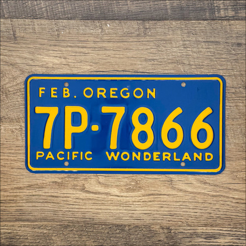 Original Oregon 1961-64 License Plate - 7P-7866 | NW License Plates