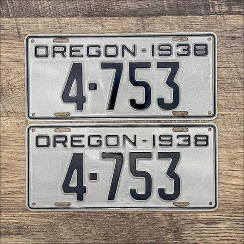 Restored Oregon 1938 License Plates - 4-753 | NW License Plates