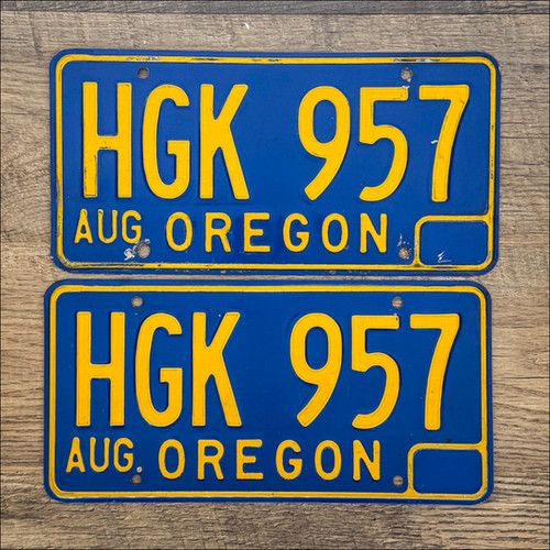 Original Oregon 1965-73 License Plates - HGK 957 | NW License Plates