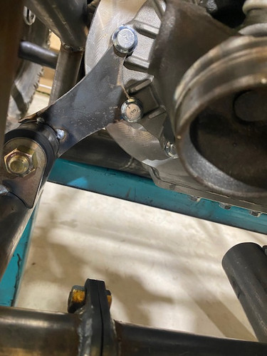 Atlas transfer case support mount kit | Culpeper Customs