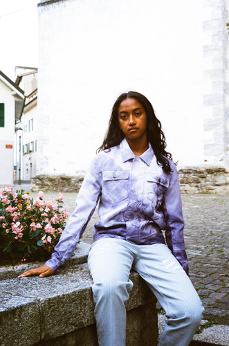 She Luvs Me.. She Luvs Me Not | 629LA