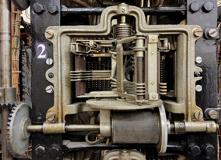 7A Rotary Switch | Tribute to Relays