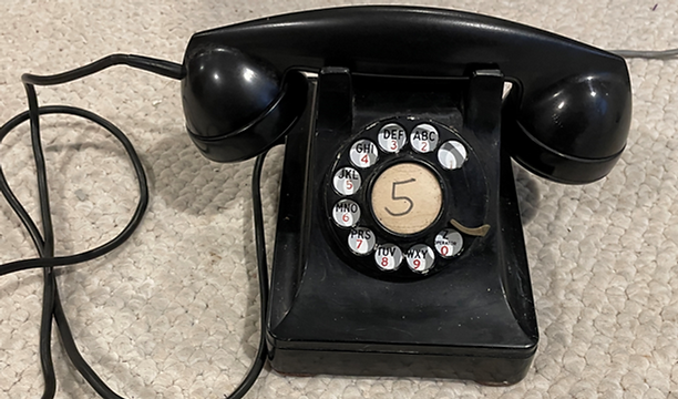 DIY STM 8-line automatic telephone system with 54 relays and 4 stepper ...