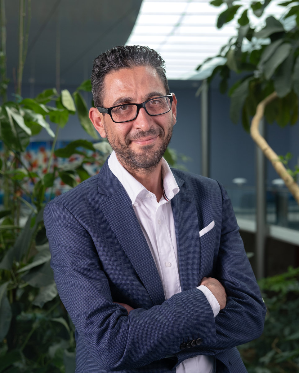 Dr Kyriakos Neofytou