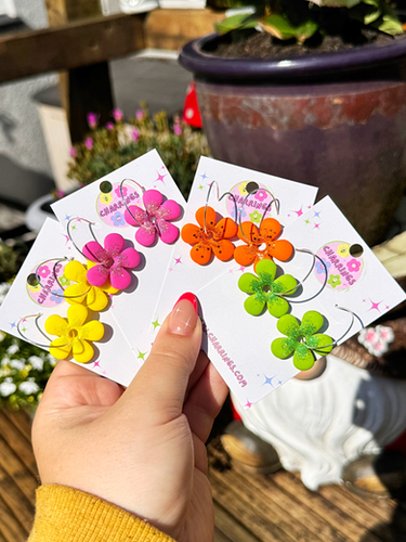 Spinning Flowers | Charrings