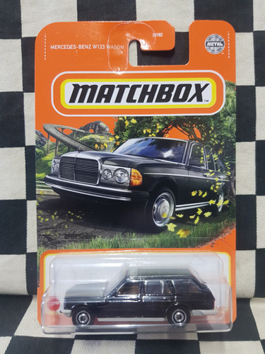 Matchbox Mercedes Benz W 123 Wagon Black | kustomkollector