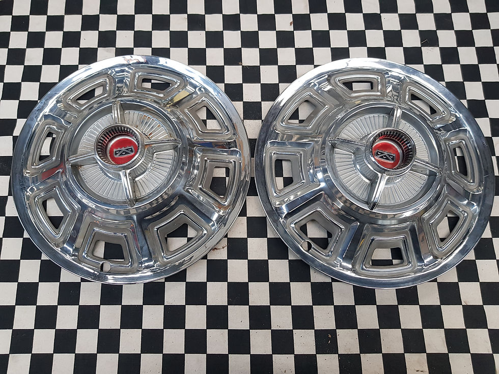 Kustom Hubcaps Early Ford Fairlane X2 | kustomkollector
